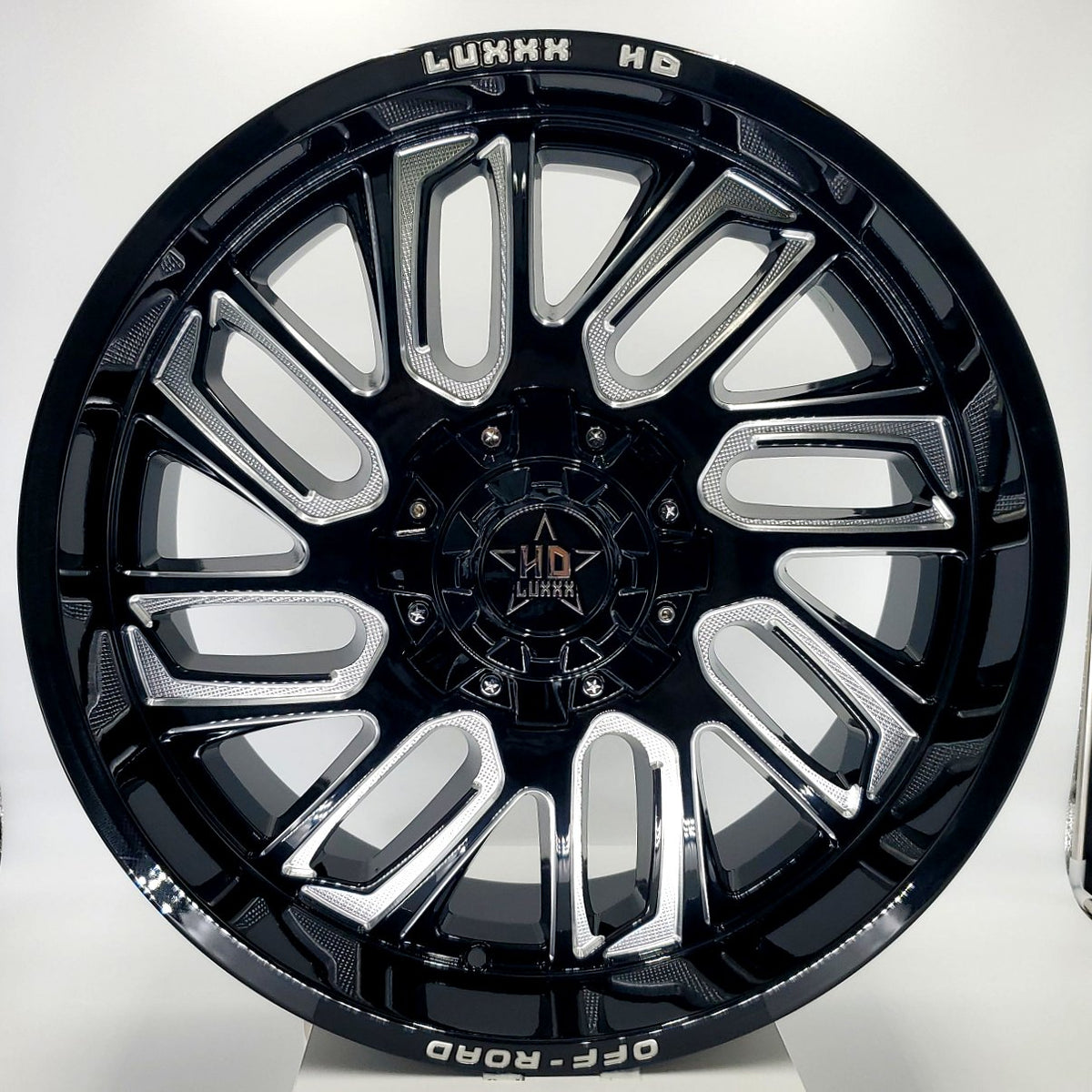 Luxxx Wheels - HD18 Gloss Black Milled 22x10 – VID Wheels