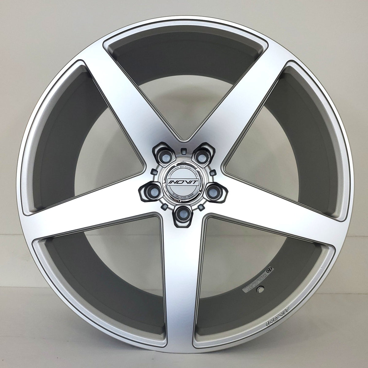 Inovit Wheels - Rotor Silver Machined Face 20x10 – VID Wheels