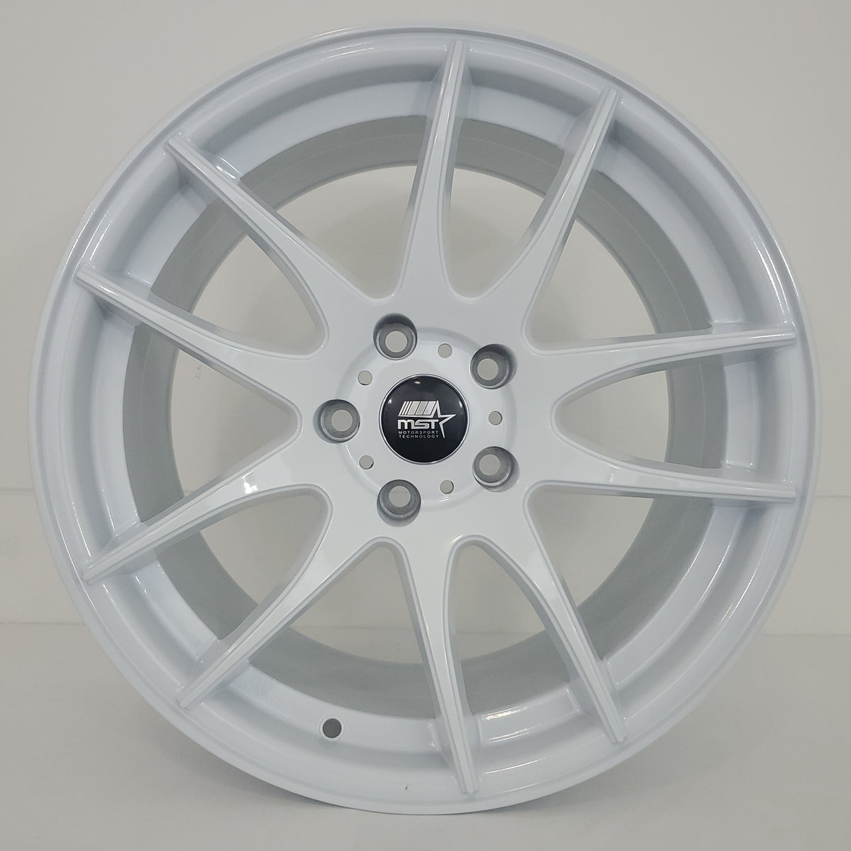 MST Wheels - MT30 Gloss White 17x9 – VID Wheels