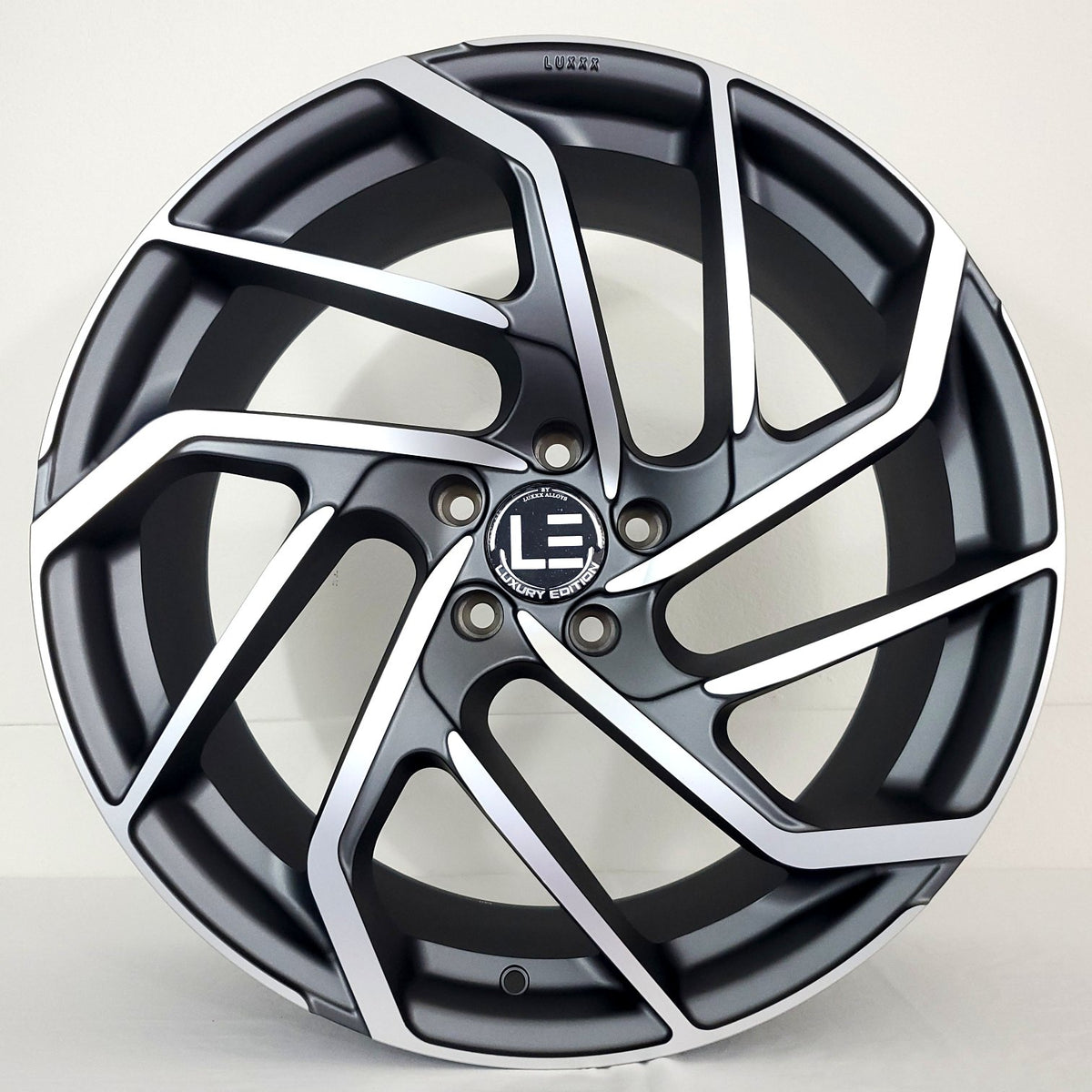 Luxxx Wheels - LE15 Gunmetal Machined Face 20x9 – VID Wheels